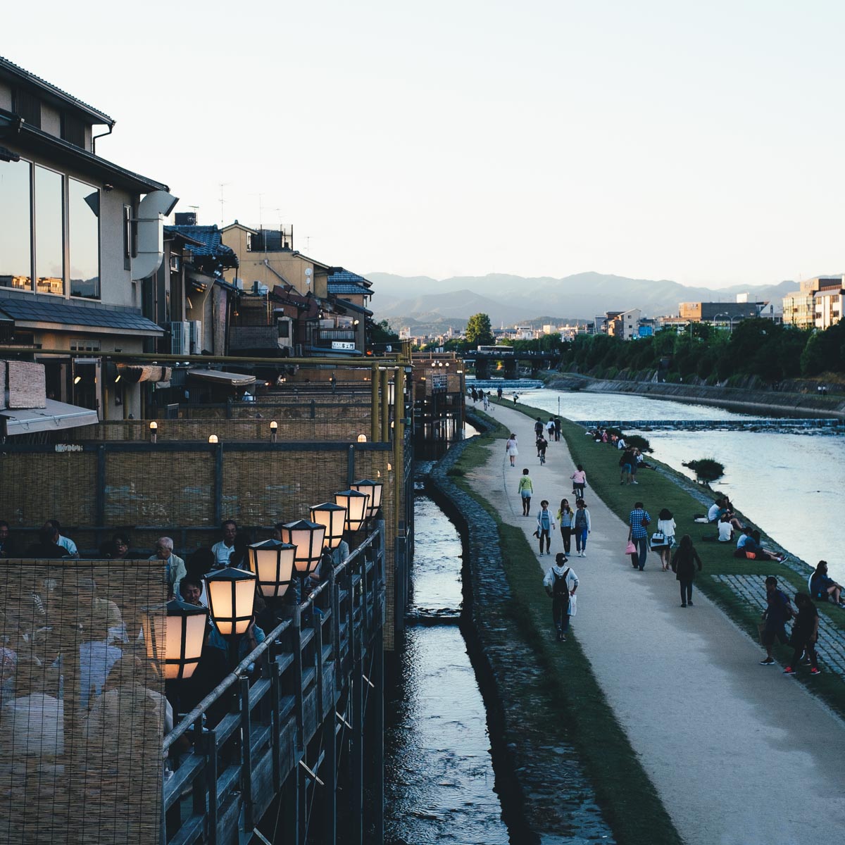 Kyoto through the Eyes of Street Photographer Takashi Yasui | Will Fly ...