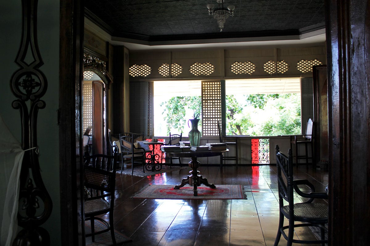 Be a Don and Doña for a Day at an Ancestral House in Taal Heritage Town ...